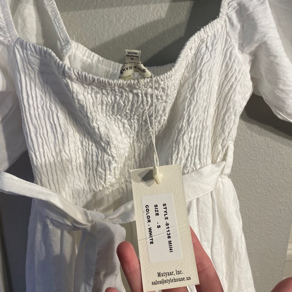Sim & Sam | Dresses | Sim And Sam Small White Dress Puffy Arms Flowy ...